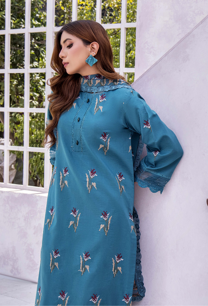 Humdum Lilly Summer Lawn D08 - Turquoise Blue Pakistani Lawn Suit – YourLibaas