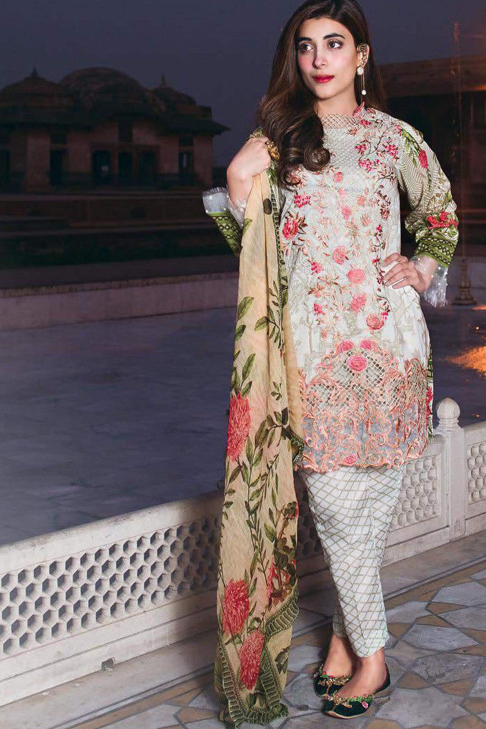 Rang Rasiya featuring Urwa Hocane Premium Lawn Collection – 127A – Pakistani Lawn Suits – YourLibaas