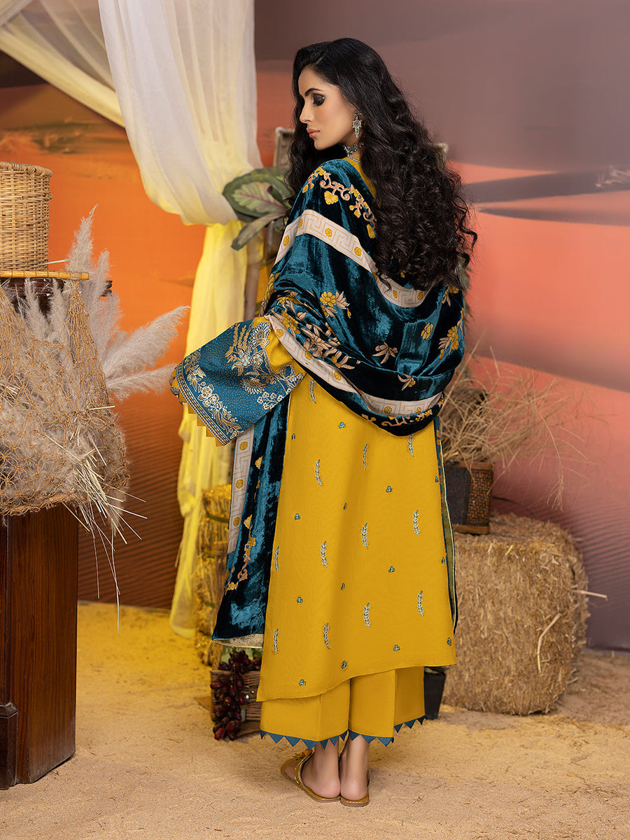 Esha Eshal Winter Collection Vol-1 – 805A – YourLibaas