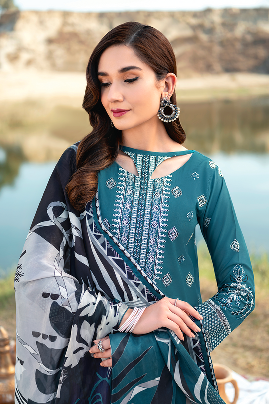 Ramsha Riwayat Luxury Lawn Collection Vol-6 – Y-603 – YourLibaas