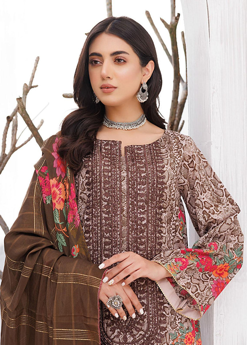 Charizma Pehnava Embroidered Lawn Collection 2023 – CPN-07 – YourLibaas