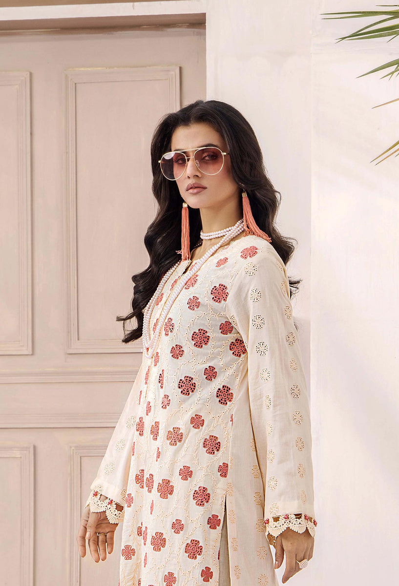 Adan's Libas Alora 3: Off White Pakistani Lawn Suit for Everyday ...