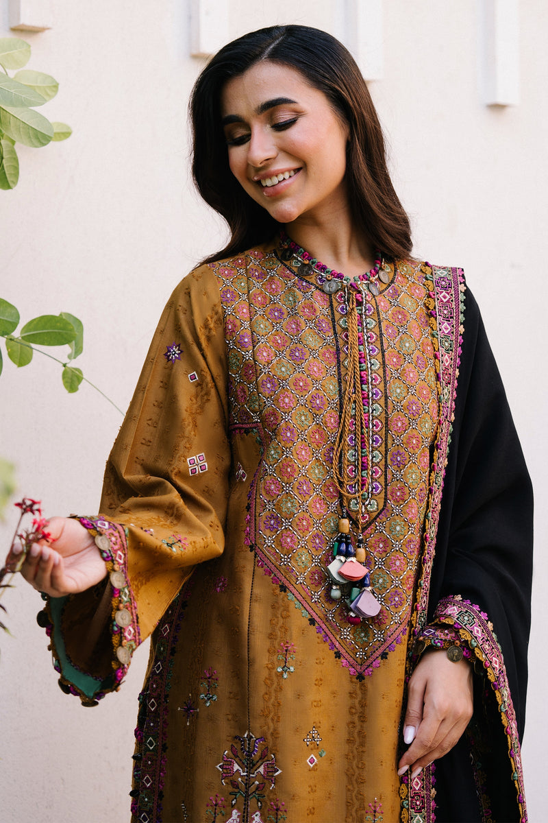 Zaha Luxury Winter Edition Gulzar ZW24-03 | Orange Jacquard Pakistani ...