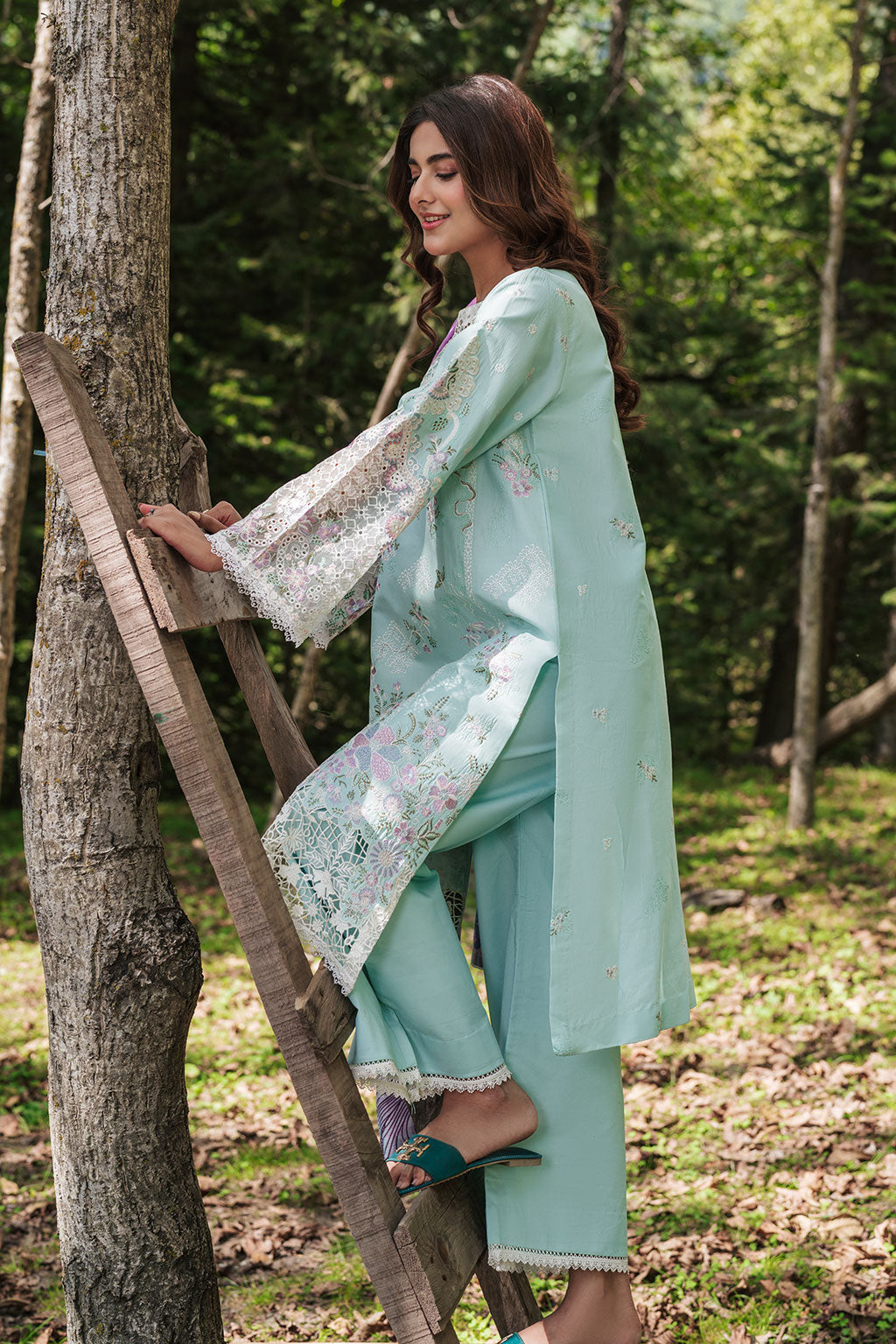 Sea Green Pakistani Lawn Suit with Organza Details | Afsanah AL-105 ...