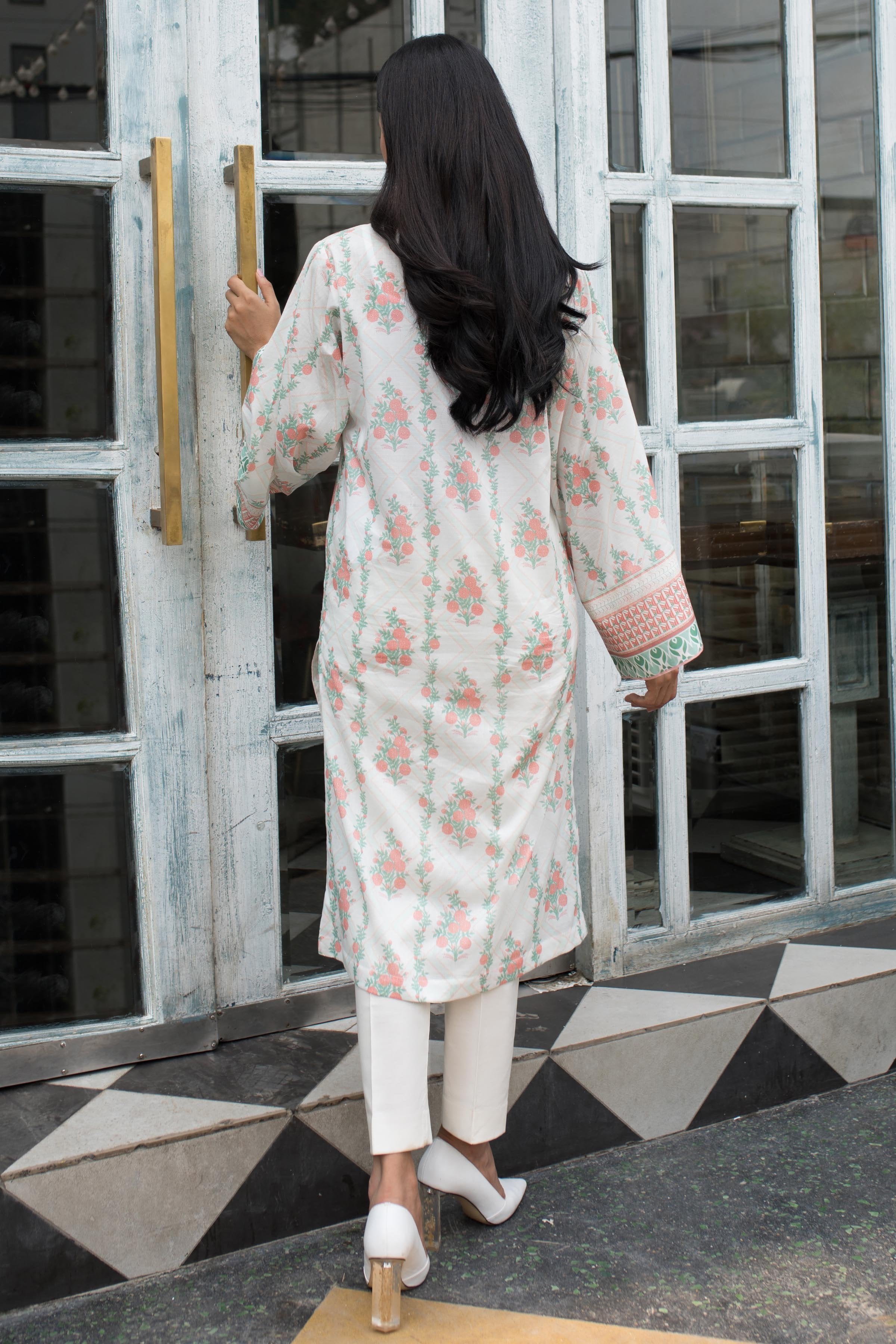 Sapphire Intermix Daily 1 Piece Collection 2019 – Roses Tale – YourLibaas