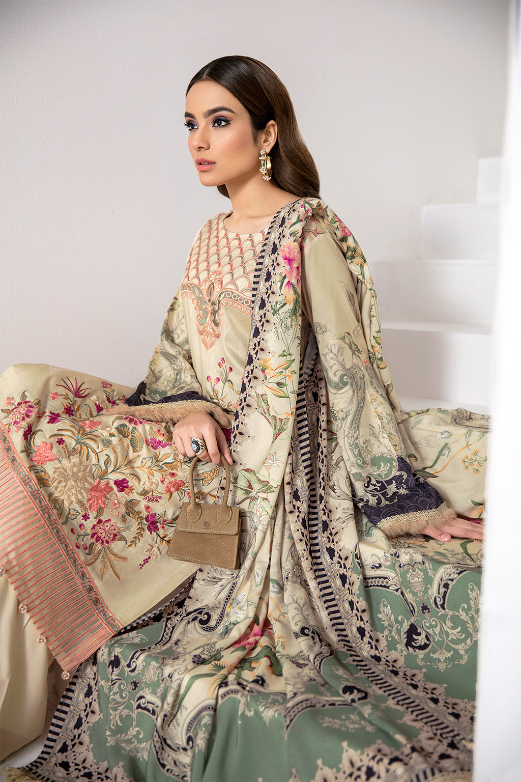 Ramsha Reet Winter Collection – R-208 – YourLibaas
