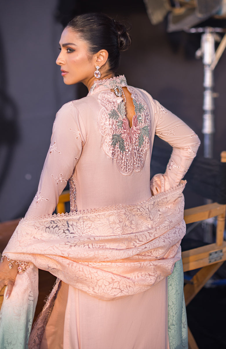 Mahiymaan Eid Edit Lawn Collection – MLL-24-07 Rose Gold – YourLibaas