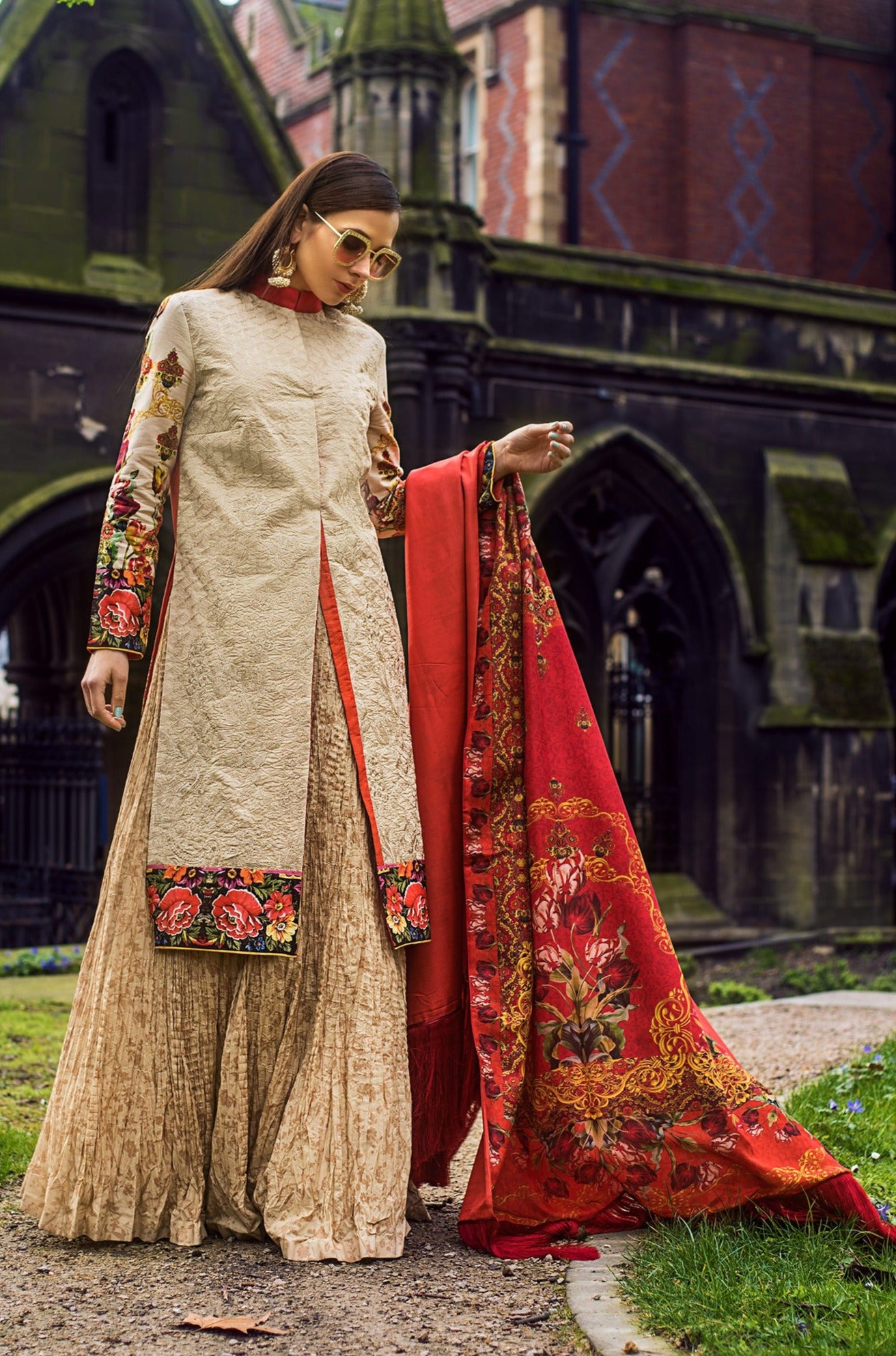 Honey Waqar Luxury Lawn Collection – Boginya Botanica 7B – YourLibaas