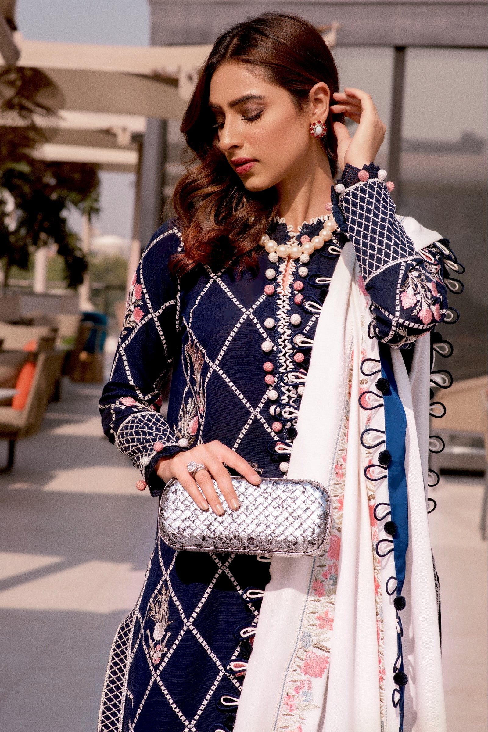 Zaha by Khadijah Shah · Humrahi Winter Collection – LEILA (ZW21-08 ...